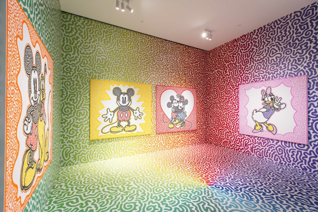 Disney Doodles: Disney Art Collection by Mr Doodle | Pearl Lam Galleries Disney Doodles: Disney Art Collection by Mr Doodle | Pearl Lam Galleries